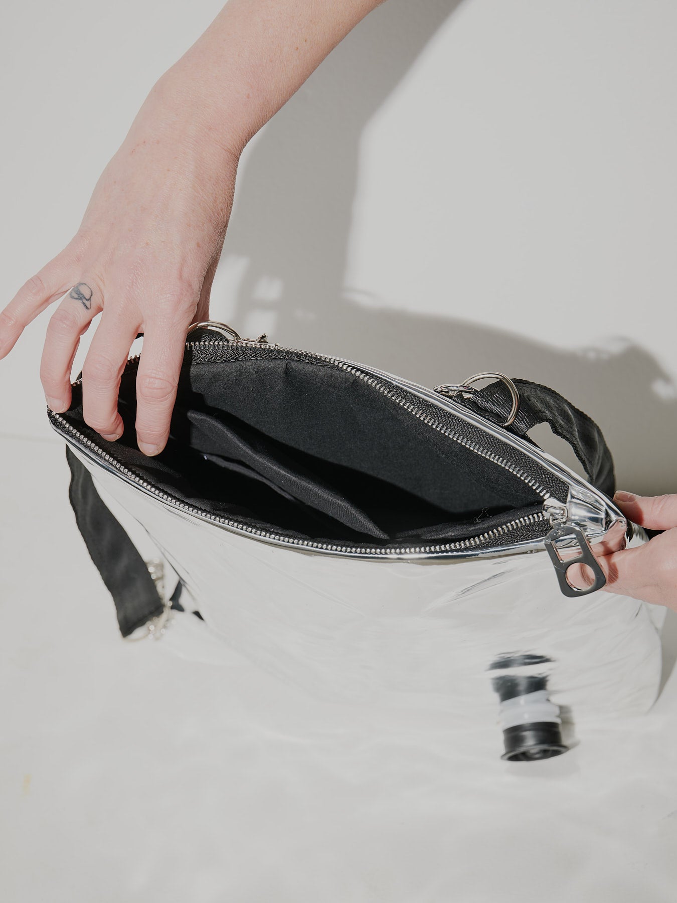 3L Backpack w Wine Bladder – Three Litres